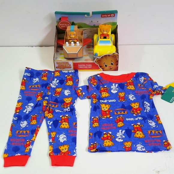 Target | Matching Sets | New Daniel Tiger Short Sleeve Pajama Set ...